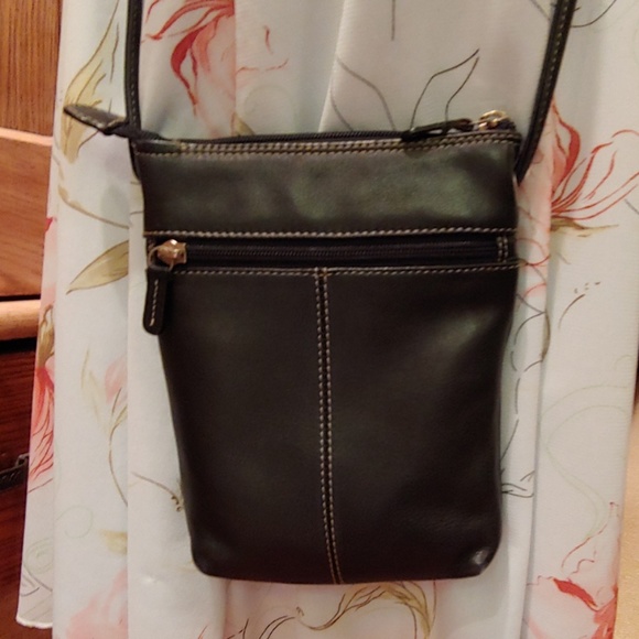 Ili New York | Bags | Ili New York Black Studded Leather Crossbody Bag ...